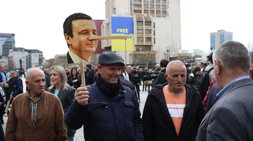 Kosova'da "Ohri anlaşması" karşıtı gösteri düzenlendi