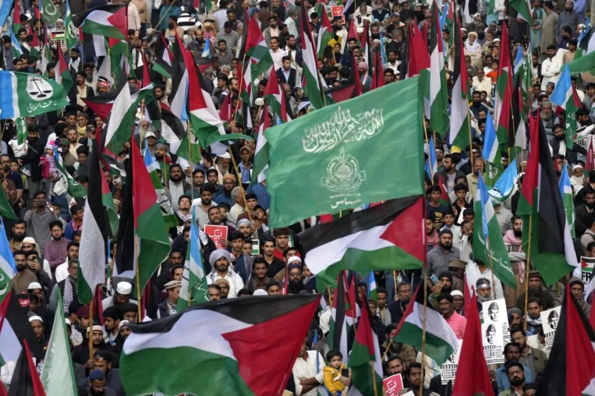 Gazze savaşının 100. gününde Berlin'den Karaçi'ye tüm dünya sokağa çıktı