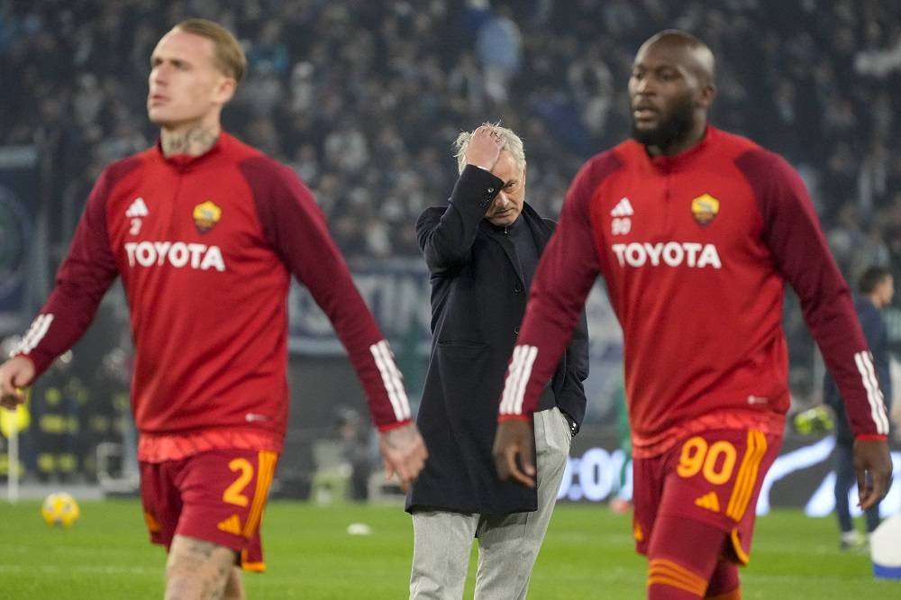 Roma Announces Mourinho Is Leaving Club ‘with Immediate Effect’