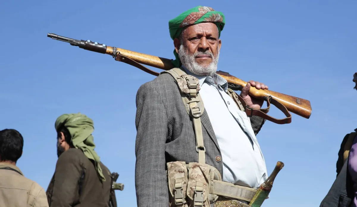 Husiler, uluslararası örgütlerde çalışan Amerikalı ve İngilizlerin ...