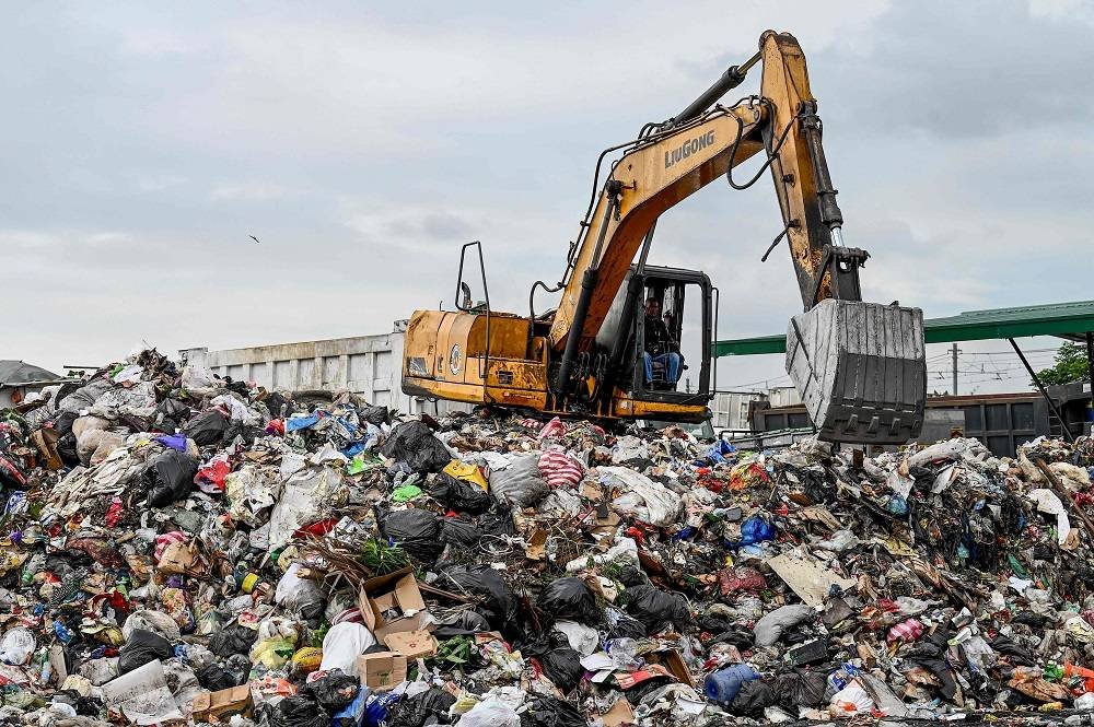 Philippines Deploys River Rangers in Battle Against Plastic