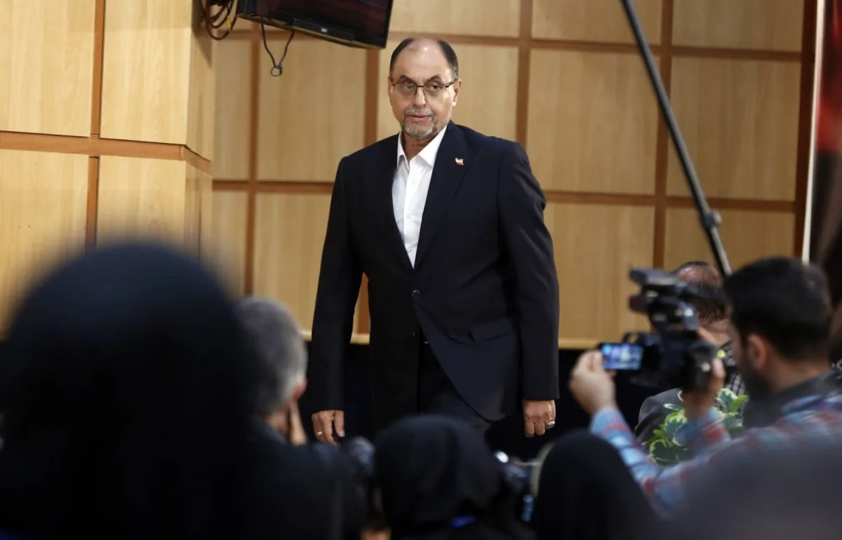 Hamaney'e yakın ismin cumhurbaşkanlığı adaylığı şaşırttı