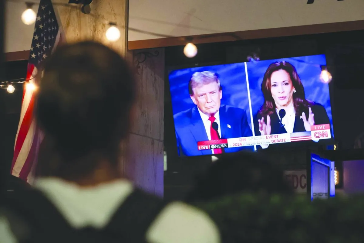 Trump ve Harris kampanyaları arasında “reklam savaşı” kızışıyor