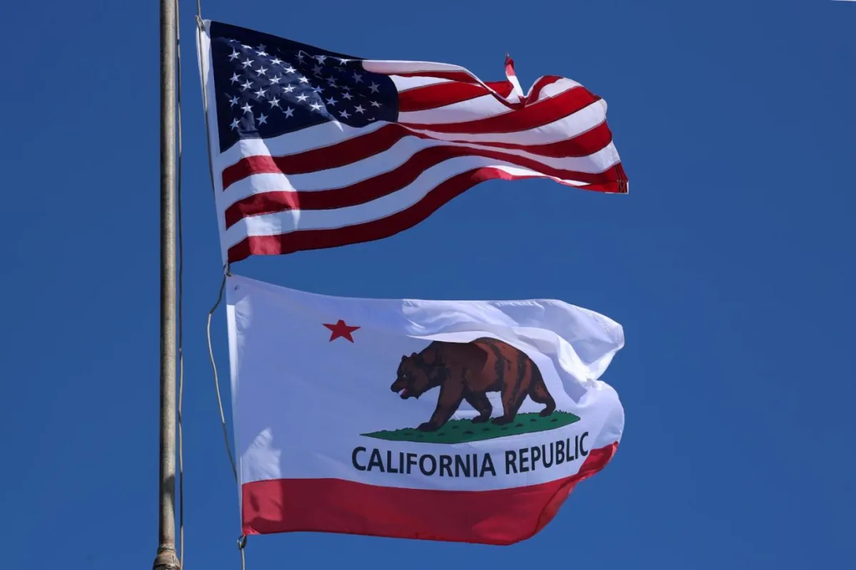 Kaliforniya, ABD'den ayrılmak için ilk adımı attı