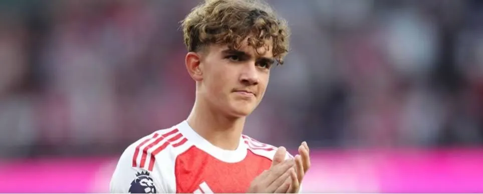 Teenagers Shining for Liverpool and Arsenal ahead of Meeting of the ...